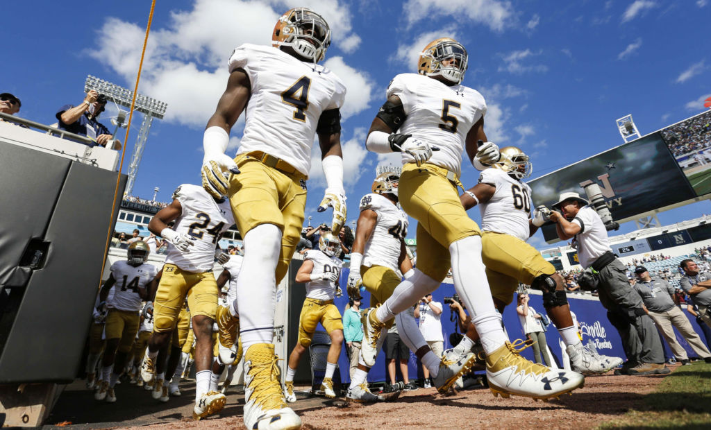 Notre Dame's Big Buck Hunters: Tevon Coney Vs. Greer Martini // UHND.com