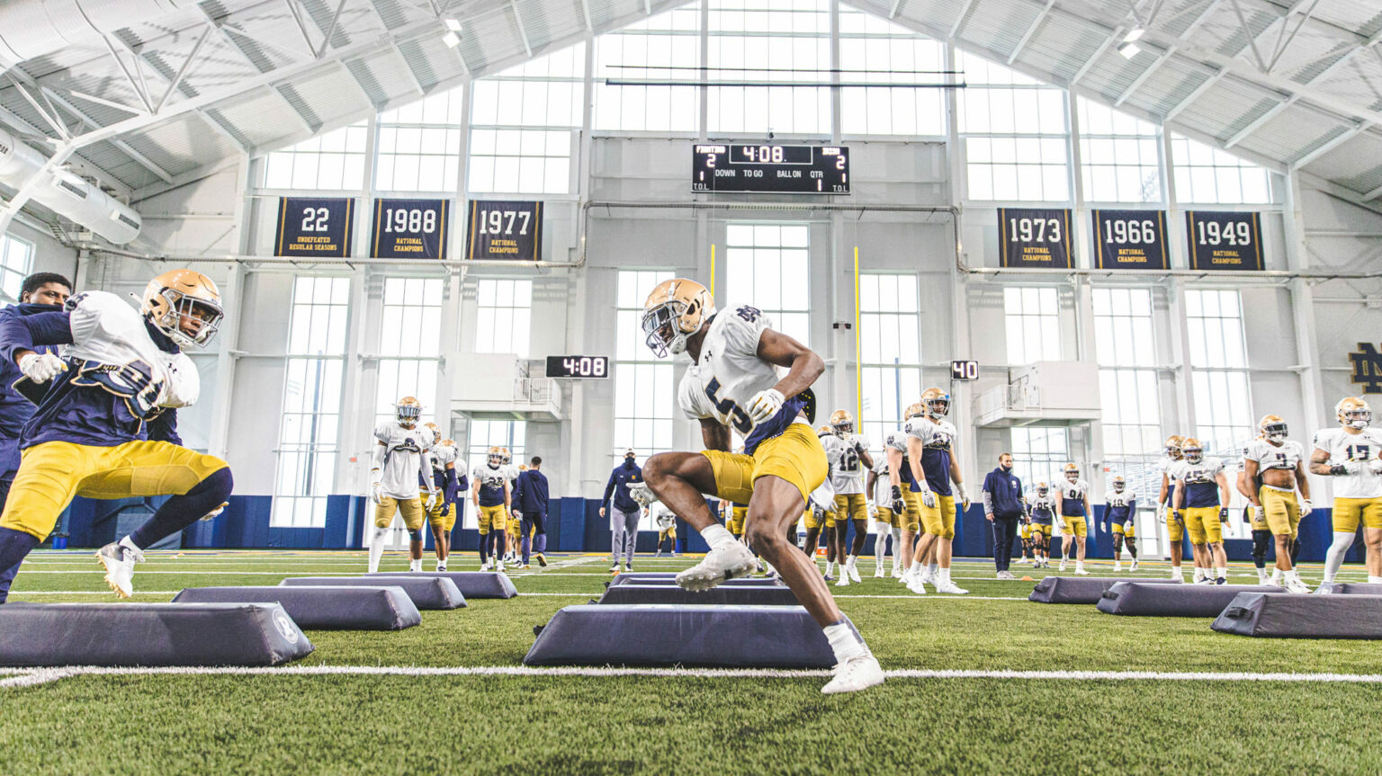 Notre Dame Football Injury News & Updates // UHND.com