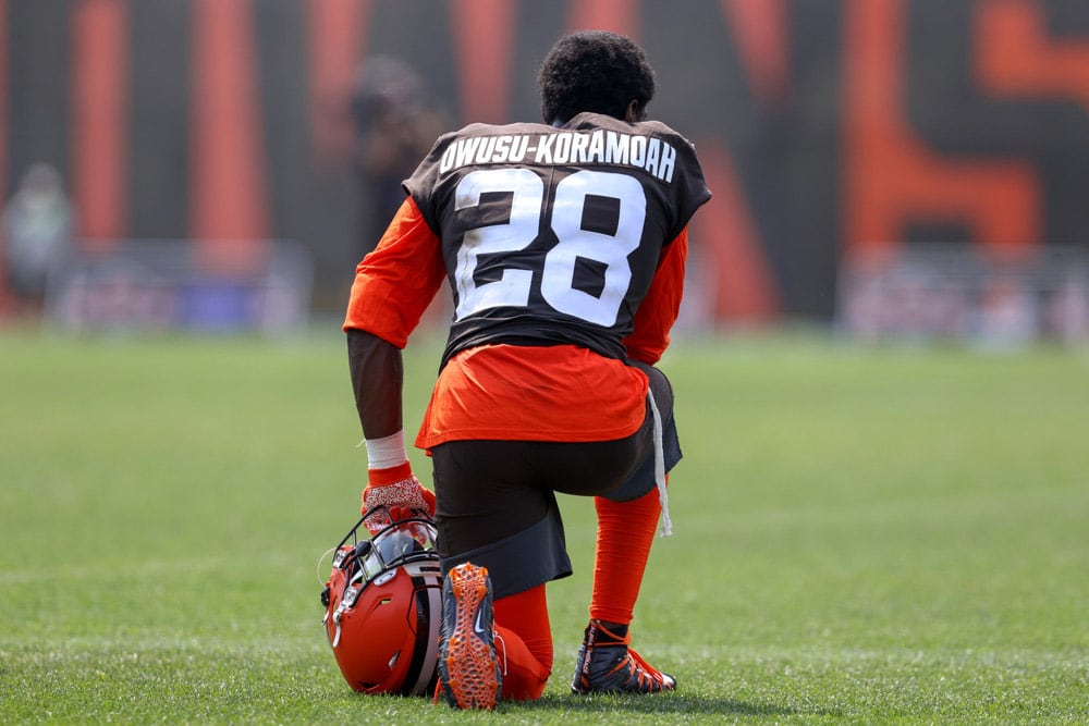 Jeremiah Owusu-Koramoah Has Eye-Opening NFL Preseason Debut // UHND.com