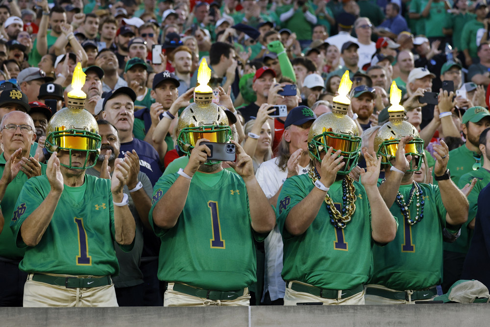 Aaron Taylor Challenges Notre Dame Fans Ahead Of Irish's Playoff Home ...