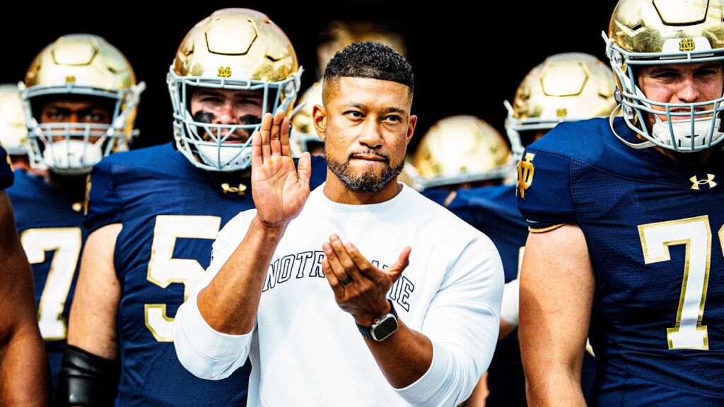 Notre Dame Football Hype Videos // UHND.com
