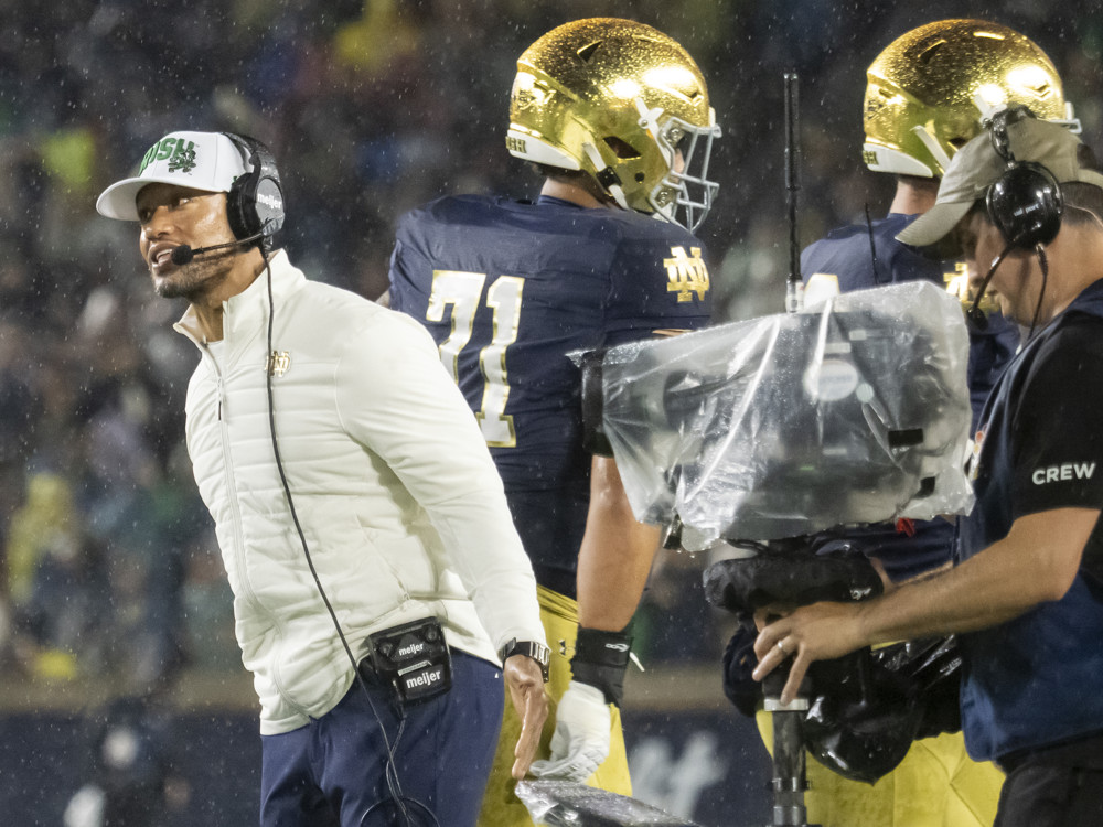 Trench Warfare: Notre Dame Asserts Its Identity Against USC Once Again // UHND.com
